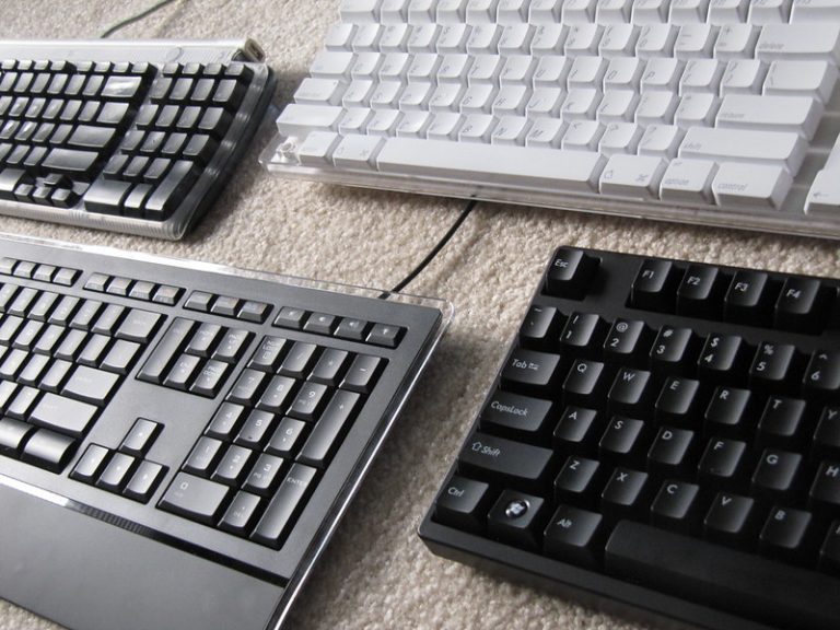 What is a Mechanical Keyboard: A Detailed Overview - keyboardclack.com