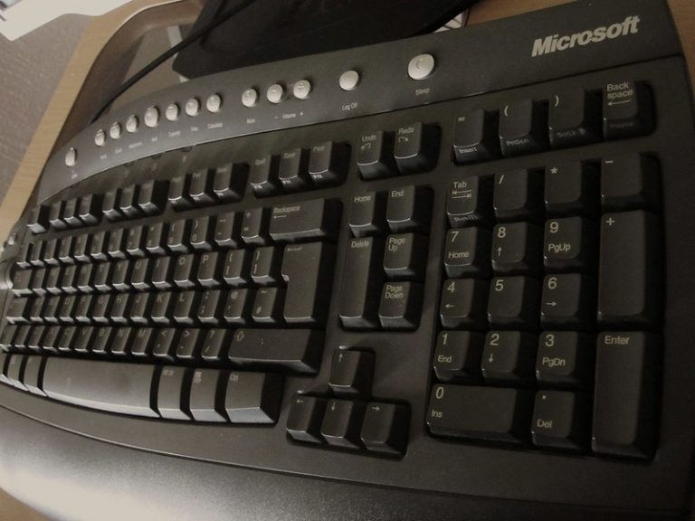 Keyboard Types: The Complete Guide - keyboardclack.com