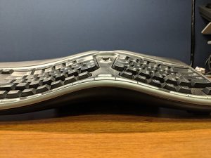 What Is An Ergonomic Keyboard: A Detailed Overview - keyboardclack.com