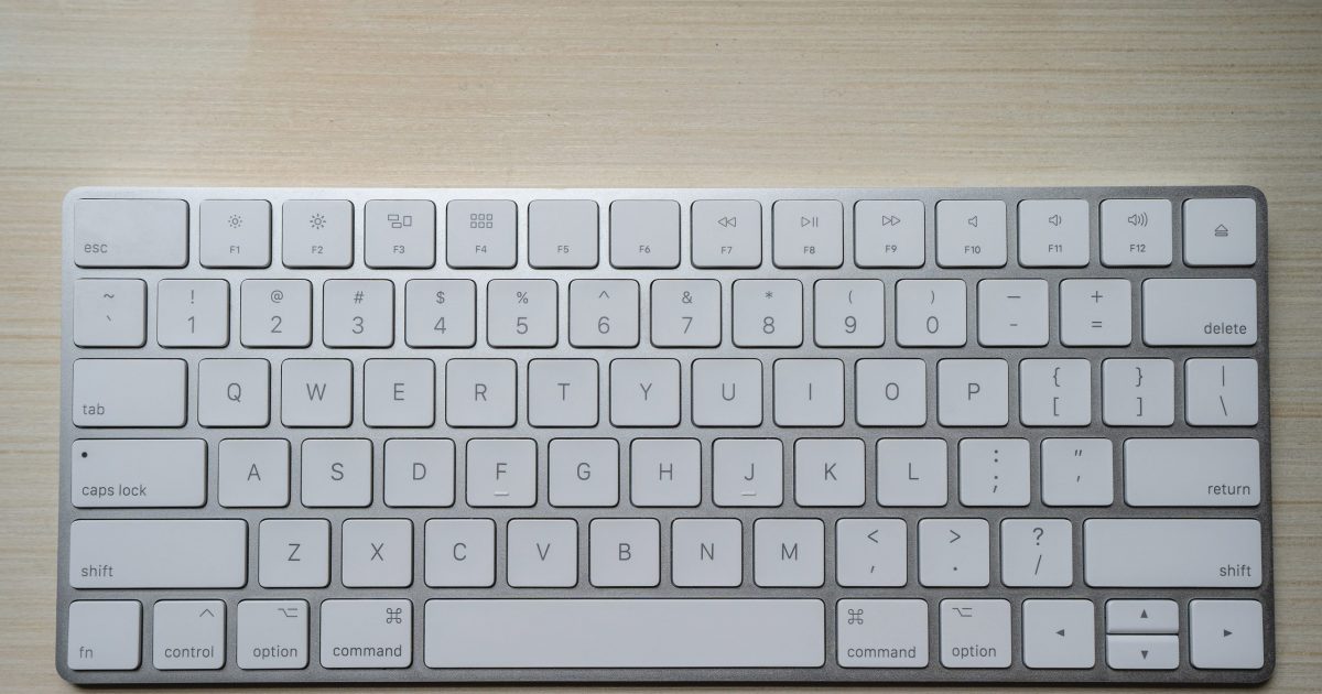 What is a Bluetooth Keyboard: A Detailed Overview - keyboardclack.com